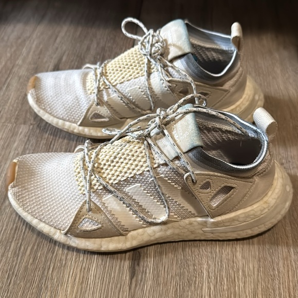 adidas | Shoes | Adidas Arkyn W Chalk Whitewhitegum 4 | Poshmark